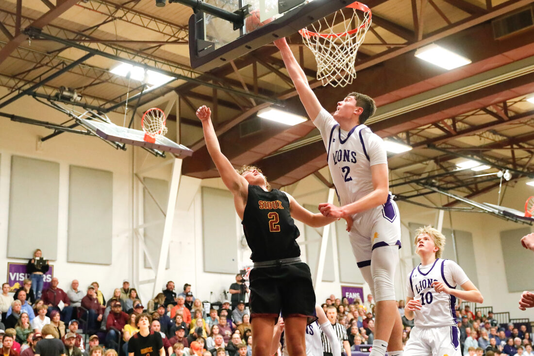Lions survive heavyweight matchup with Sioux | News, Sports, Jobs ...